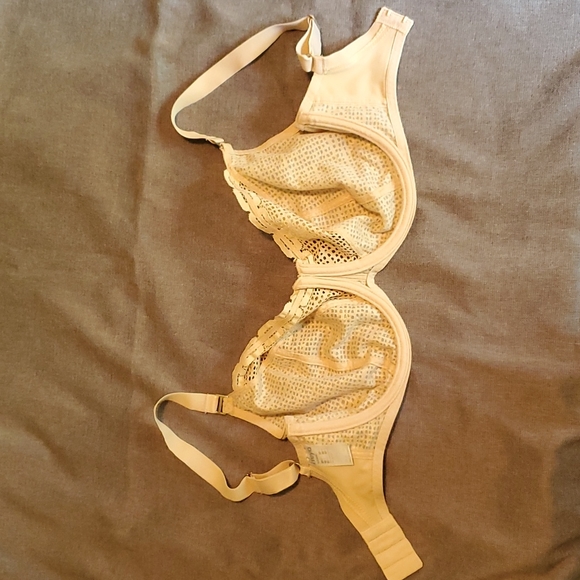 Freya | Intimates & Sleepwear | Freya Lace Sheer Unlined Underwire Bra ...